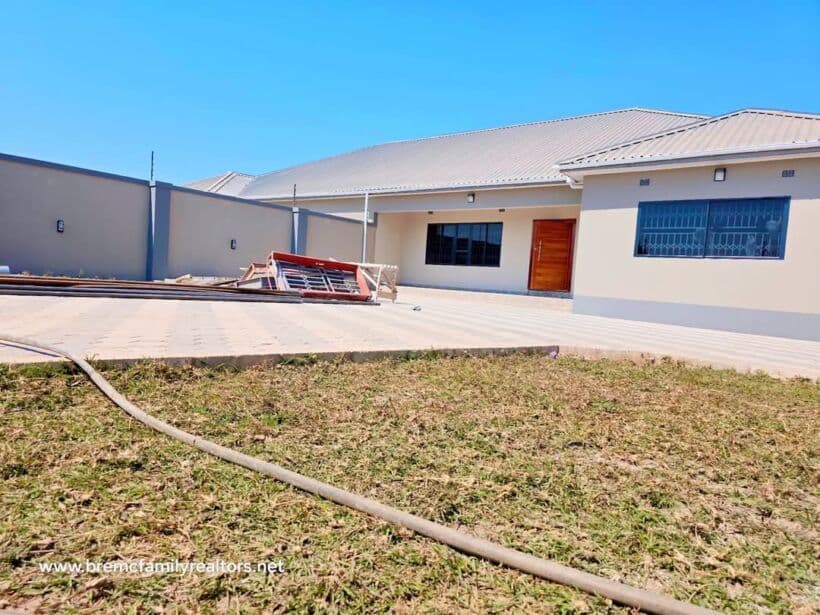 2x3 Bedroomed flats for sale in chalala off shantumbu Rd | BE FORWARD Homes