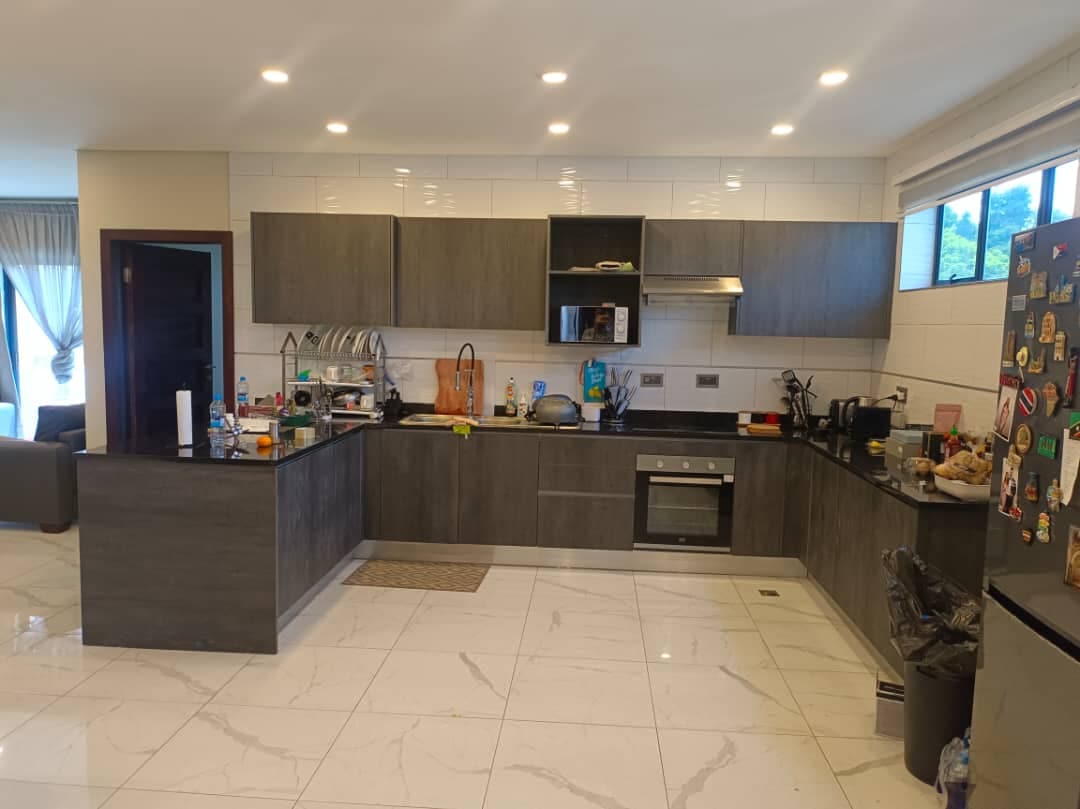 3 bedrooms Apartment For Rent in LONGACRES | BE FORWARD Homes